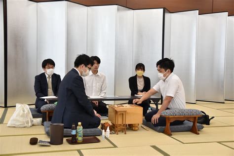 日本将棋連盟モバイル【将棋連盟ライブ中継】 On Twitter Shogilive 生姜＠名古屋＞本日は名古屋将棋対局場から第82期