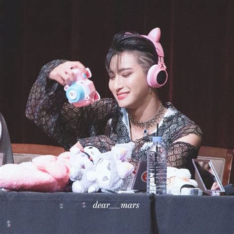 Pin de Joe em J K POP DE MONTÃO Garotinhos Fotos Garotas