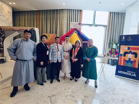 Монголын Үндэсний Монголын Үндэсний Олимпын Хороо Mnoc