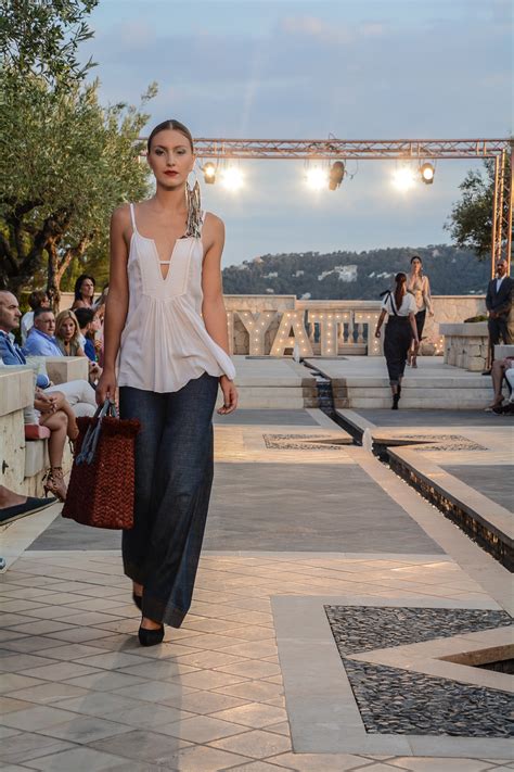 Hyattfashionshow Karim Tassi 14 07 19 Eventone 2990 Ib Magazine By