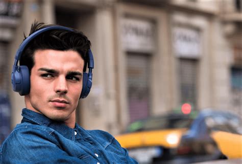 Обзор JBL Tune 750BTNC: беспроводные Bluetooth наушники 2020 года Tune ...