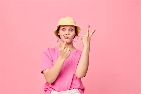 Premium Photo Beautiful Woman Fashion Clothes Hat Pink Tshirt