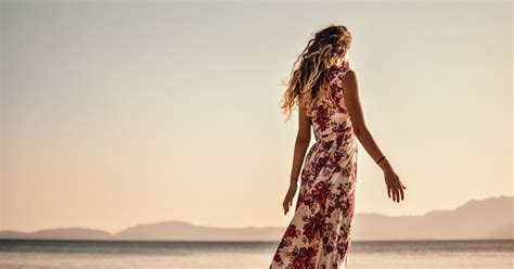 12 Natural Treatments For Hyperthyroidism