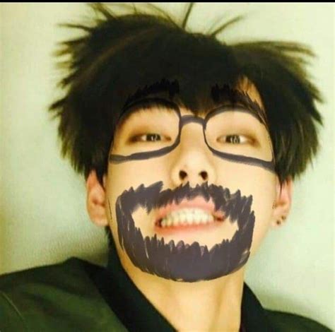 Pin By Li On Vante Taehyung Kim Taehyung Taekook