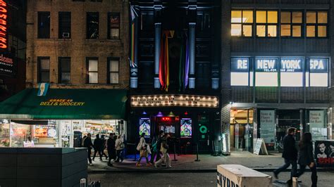 Druggings Deaths And Robberies Put New Yorks Gay Community On Edge