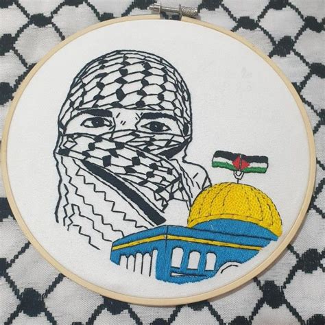 Pin By Azza Salameh On تطريز يدوي Hand Embroidery Art Embroidery