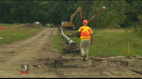 Lawsuit Claims Pipeline Project Violates 1st Amendment Class Action