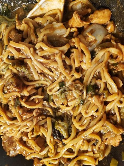 Ka Me Stir Fry Thai Ribbon Noodles 142oz