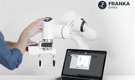 FRANKA EMIKA Everybodys Robot