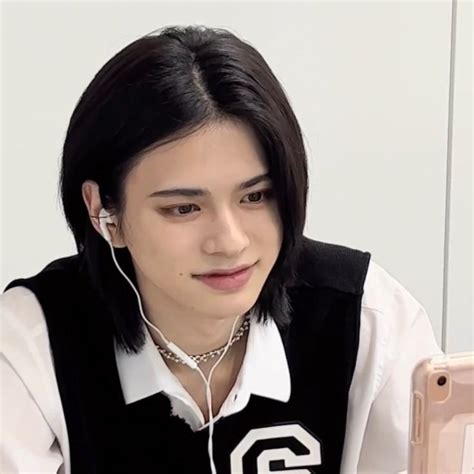 ボードini のピン2024 じん 顔 かっこいい