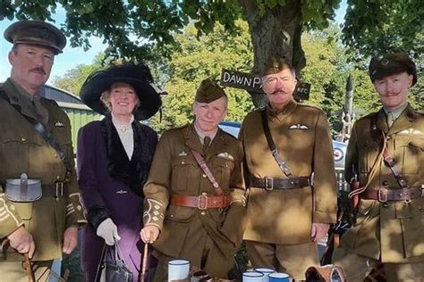 Bi Plane Soldiers And Suffragettes At Leighton Buzzards Ww1 Living