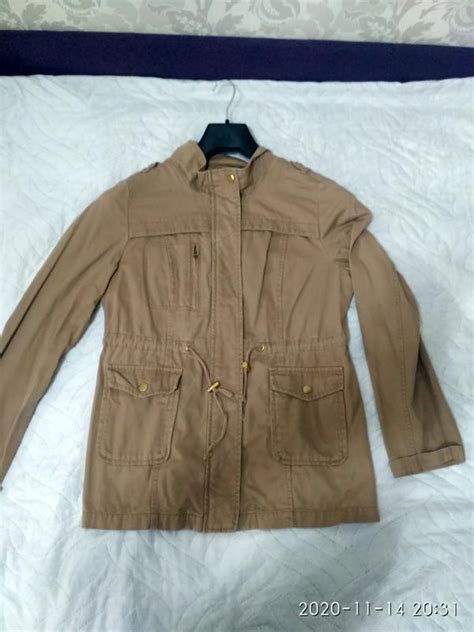 Курточка — ціна 50 грн у каталозі Куртки Купити жіночі речі за доступною ціною на Шафі Україна