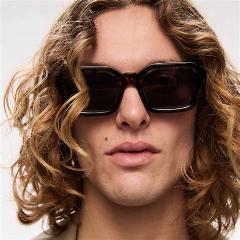 Impossible Tokyo Tort Uni Sex Square Sunglasses Le Specs