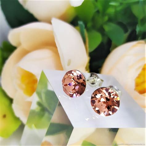 Пусеты с шатонами Сваровски Rose Peach 8 мм в интернет-магазине на ...