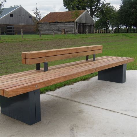 Solid Serif Benches And Designer Furniture Architonic