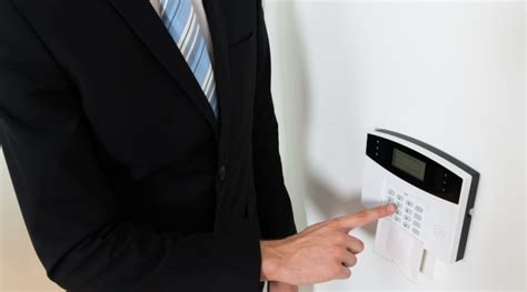 Qué nivel de seguridad necesita mi negocio y cómo puede ayudarme una alarma para comercios
