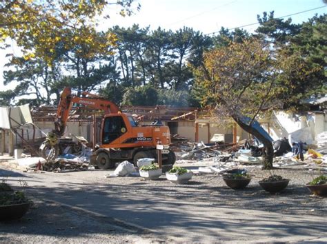 대왕암공원 조성위한 무허가 건축물 철거 본격착수 울산광역매일 울산시민과 함께 만들어 가는 우리신문