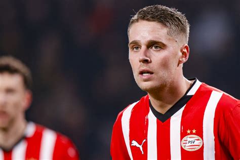 Veerman En Twee Andere PSV Ers Op Scherp Voor Duel Met PSVFans