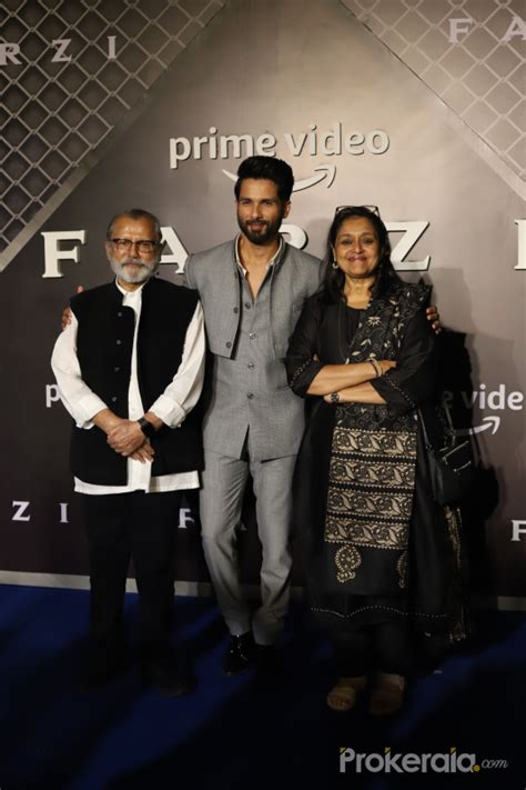 7 Hot Sexy Supriya Pathak Bikini Pics