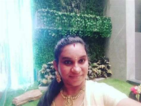 Subashini Home Tutor In Pallikaranai Chennai For Class I V Tuition