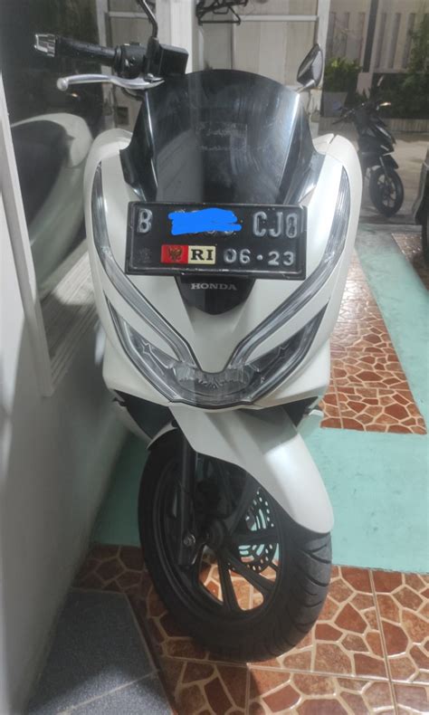 Honda Pcx Abs 150 Warna Putih Tahun 2018 Motor Di Carousell
