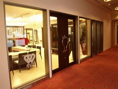 ｼｪﾗﾄﾝ・ｸﾞﾗﾝﾃﾞ・ﾄ ｷｮ ﾍﾞｲ・ﾎﾃﾙ Soga衣裳室｜株式会社エス・スタイル 店舗リフォーム デザイン設計、施工・監理
