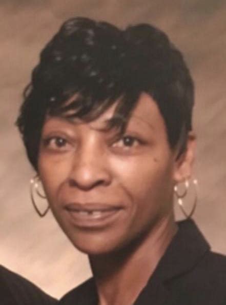 Sandra Boatwrights Instagram Twitter And Facebook On Idcrawl