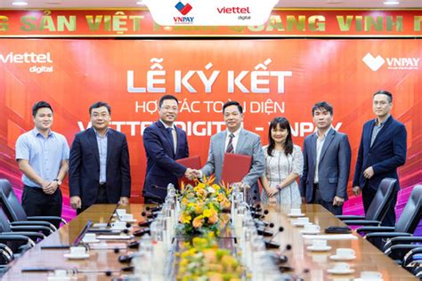 VNPAY POS hỗ trợ khách hàng thanh toán Apple Pay tại hệ thống Saigon Co op