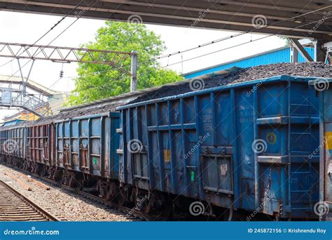 Bardhaman India April 11 2022 An Indian Oil Tanker Train Is