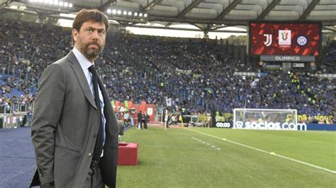La Juve Di Agnelli 19 Trofei Ma Quanti Casi Spinosi Dallesame Farsa