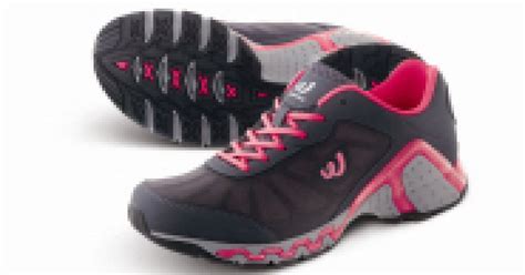 이거 써봤니 프로스펙스 W 트레일 크로스