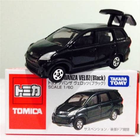 Hitam Tomica Toyota Avanza Veloz Black Black Takara Tomy Diecast Car