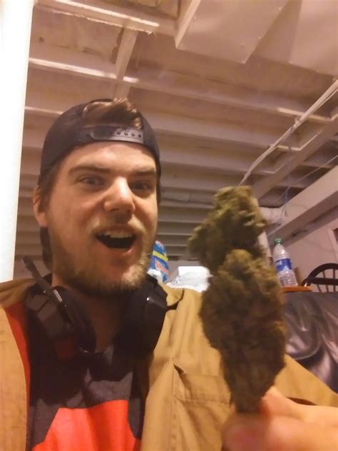 The Biggest Nug Ive Ever Seen R Weed