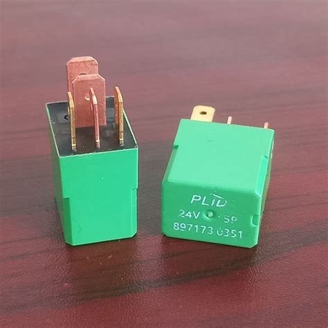 Jual Relay Power Lampu Isuzu Elf Nkr Nmr Truk Volt Kaki Kaki Shopee Indonesia