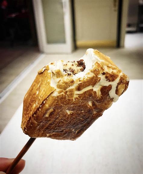 I Ate A Frozen Smore Rfood