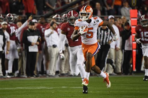 Nfl Draft Profile Tee Higgins Chicago Tribune