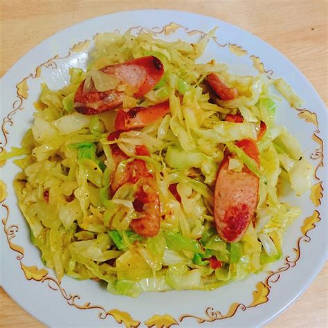 千切りキャベツとウインナーのカレー粉炒め レシピ・作り方 By やっすん 楽天レシピ