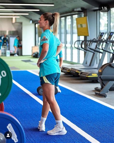 Steph Catley Another Hot Aussie Babe Rwomensoccerlegs