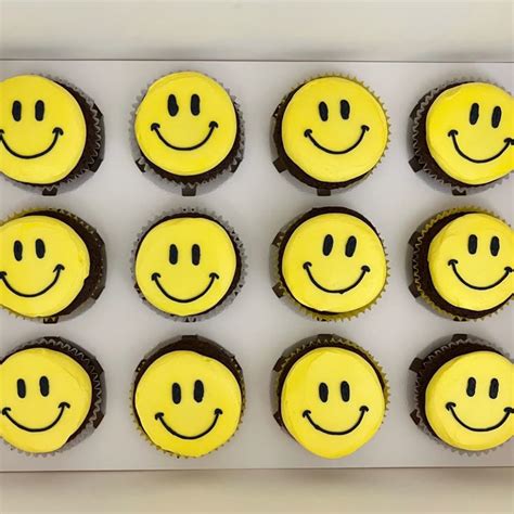 Smiley Face Cupcakes
