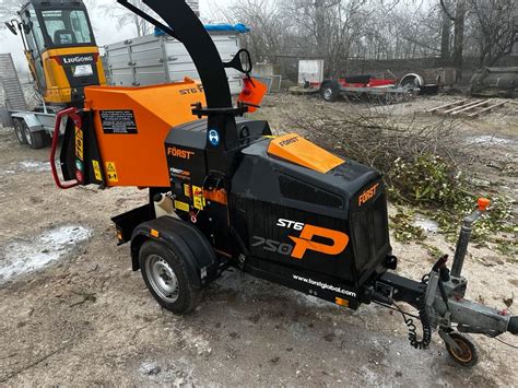 Häcksler Mieten Först St6 Holzhäcksler In Bayern Hallbergmoos