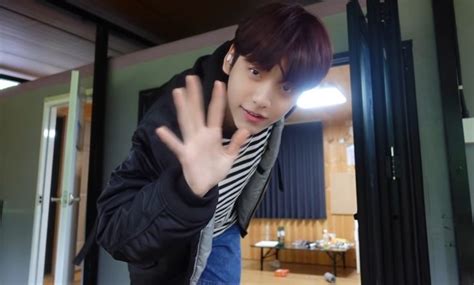 Soobin Talk X Today Season4 Ep10 Mirror Selfie Txt Selfie
