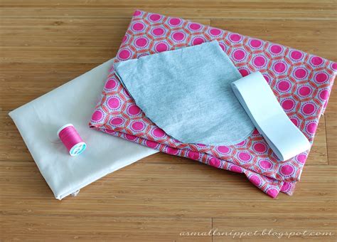 Elastic Waist Skirt A Small Snippet