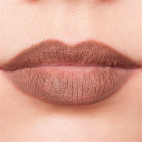 Charlotte Tilbury Lip Cheat Foxy Brown Foxy Brown Brown Lip Lips