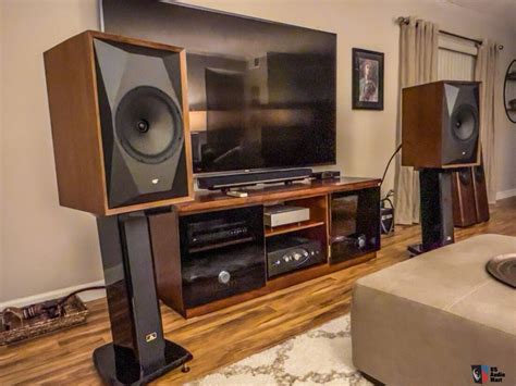 Mofi Source Point 10 In Walnut Photo 4998111 Us Audio Mart