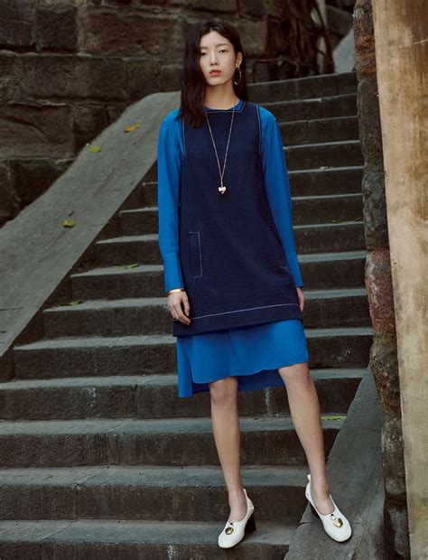 Chong Qing Harpers Bazaar China
