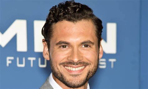 Adan Canto Siblings Does He Have Siblings Celebrity