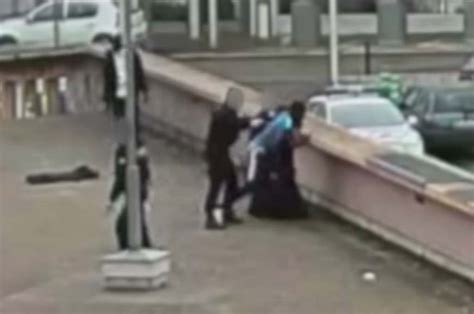 Affaire Théo Les trois policiers mis en cause seront bien jugés aux