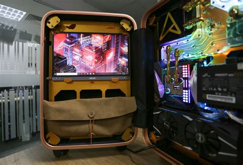 Trải Nghiệm Chơi Game Trên Chiếc Pc Vali Cực độc Cực đẹp Mượt Mà