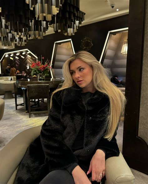 Audrey Audreyholt Instagram Photos And Videos