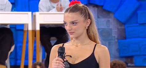 Classifiche Amici 2024 3a puntata chi ha vinto e chi è ultimo